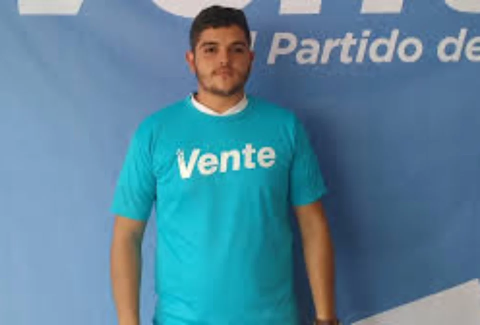 José Rolón: “El régimen pudo haber simulado el asalto del destructor de ...